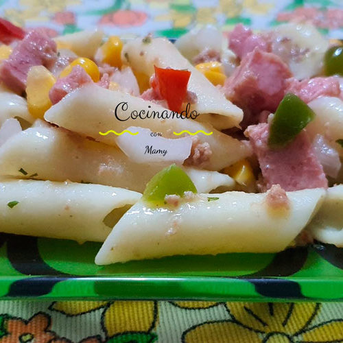 Como hacer ensalada de pasta fría con atún - Cocinando con Mamy